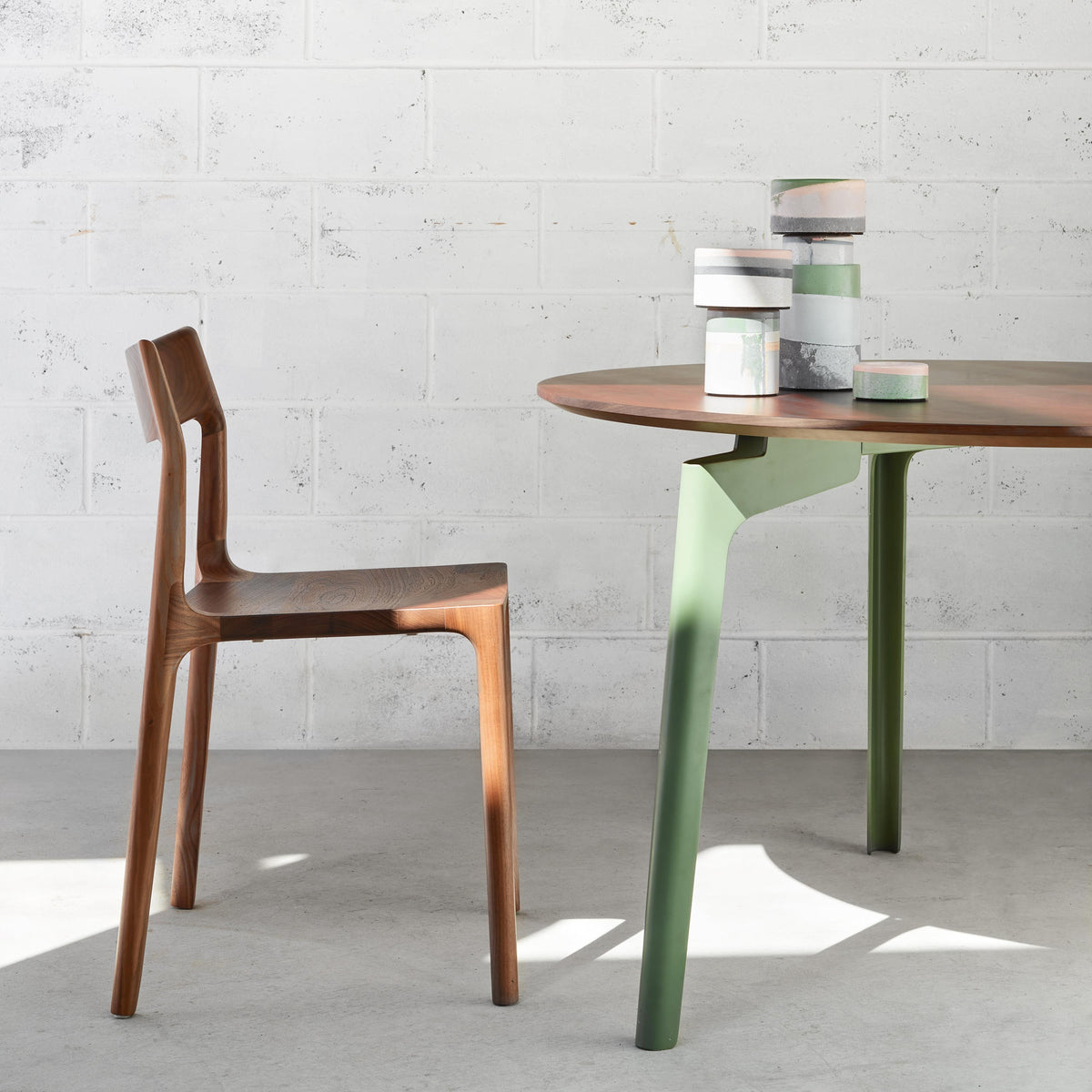 Takushi Table – Cult - Design First